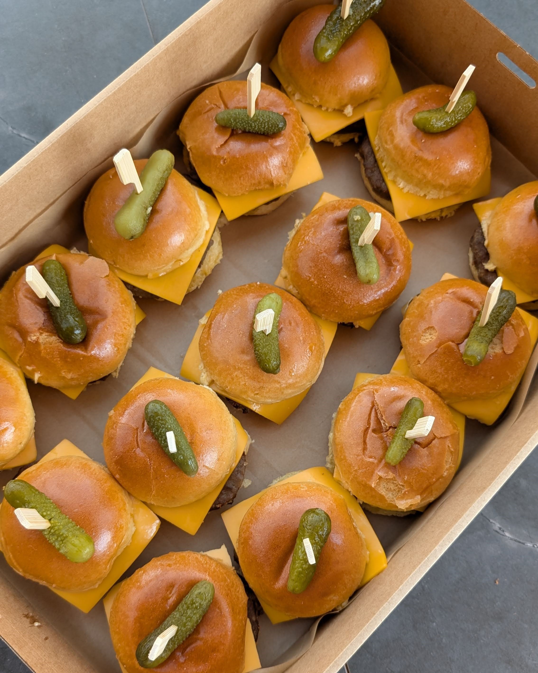 Sliders – Grazing The Roof